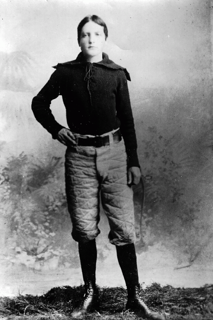 Linking faces to the Howard headstones: Cricket and tea in the Texas ...