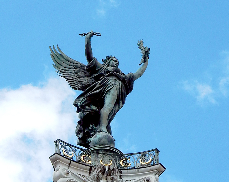 Postcard from Bordeaux, France: Lady Liberty breaks free of shackles on ...